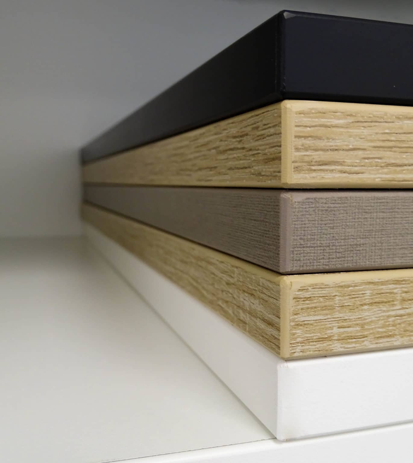 Para el fondo de todos nuestros muebles, colocamos un tablero de ...